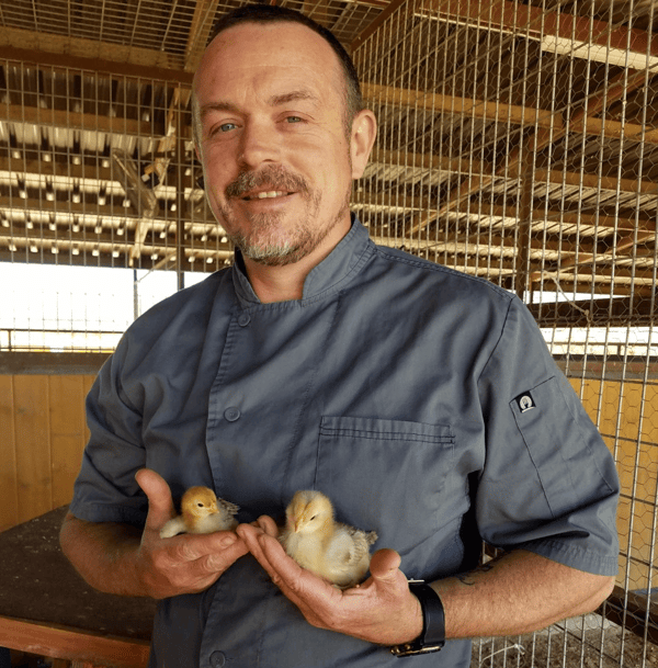 8 Chicks Admitted to Men's Rehab